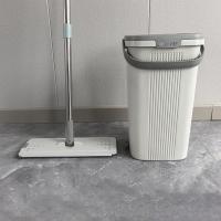 China Professional Home Cleaning Microfibre Flat Mop And Bucket Plastic Handle 4.5L for sale