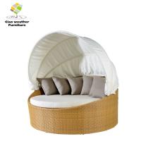 China Outdoor Garden Rattan Woven Round Bed with Canopy NO Foldable 2-3 Years Rattan for sale