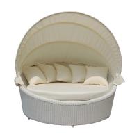 China Optional Antique Canopy Bed Outdoor Luxury Rattan Sun Loungers 100% Handwoven Production for Beach Lounging for sale
