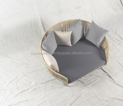 China PE Rattan and Aluminum Modern Design Garden Sofa Set for Outdoor Relaxation for sale