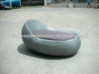 China Experience the Perfect Outdoor Lounging with Our 100% Handwoven Aluminum Frame Rattan Fabric Sun Lounger for sale