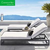 China Outdoor Villa Hotel Garden Terrace Wooden Bed Lounge Chair with Solid Wood Style and Mail Packing for sale