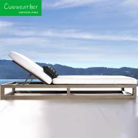China Outdoor Villa Hotel Garden Terrace Wooden Bed Lounge Chair with Solid Wood Style and Mail Packing for sale