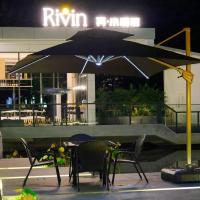 China Aluminum Pole Customized Color Garden Cantilever Umbrella for Customized Outdoor Space for sale
