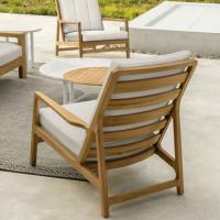 China Modern Rattan Chair Customized Color Patio Table Chair for Comfortable and Customized Outdoor Dining Experienc for sale