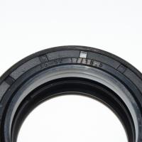 China 35*52*17/18.5 mm Drive Axle Oil Seal with NBR Material for sale