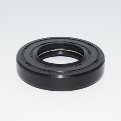 China 30*50*9/10.3  TCZ high pressure retainer for hydraulic motor  FPM Material  Radial Shaft Oil Seal for sale