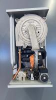 China Overheat Protection 24kw CE Wall-Mounted Combi Fully Premixed Condensing Gas Boiler for sale