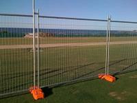 China Portable Temporary Metal Mesh Fence Panels Petrol Station / Railway Station Application for sale