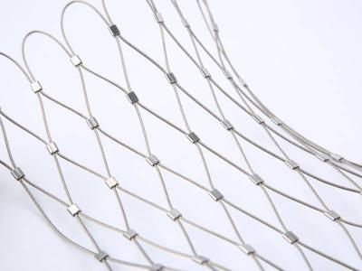 China Animal Cages Flexible Cable Mesh Diamond Ferruled Panel Customized Net Height for sale