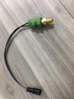 China E320C 1060180  Excavator Pressure Switch with Small Round Plug 106-0180 for sale