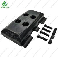 China Apollo 2372467 Rubber Pad 2028019 Walking Shoe 300mm Track Pad For S1800/S1900 PAVER for sale