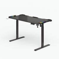 China 1400*700mm Smart Electric Gaming Desk With Black Carbon Fiber Texture for sale