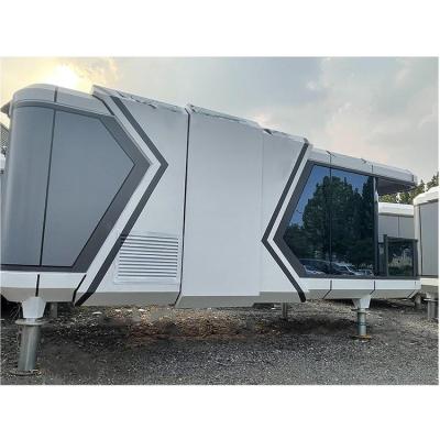 China Mobile Tiny Hotel Modern Design Space Capsule House with Sandwich Panel Steel for sale