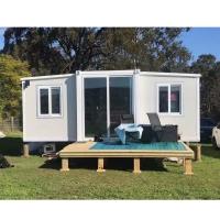 China Versatile Expandable Container House 5800*6400*2530mm Ideal for Living or Medical for sale