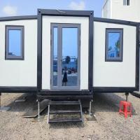 China Smart Houses Expandable Container Home for 20ft or 40ft Portable Living Container Home for sale