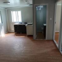 China Expandable Container House with 2 Bedrooms and Steel Door in White or Customized Color for sale