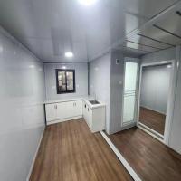 China Steel Fabricated Home Building 20ft 40ft Prefabricated Expandable Shipping Container House for sale