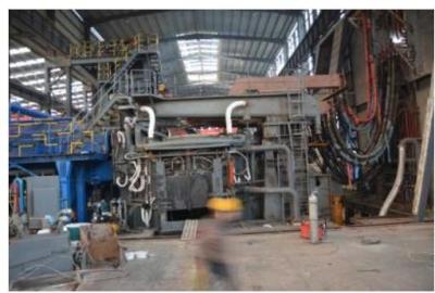 China Welded Steel Steelmaking Electric Arc Furnace 200-300mm Lining 380V 150-400KW for sale
