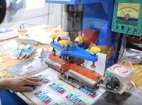 China Double Head Hydraulic 5KW-12KW High Frequency Embossing Machine for TPU Sheet 3D Badge Emblem Patches Making for sale