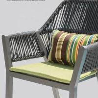 China Outdoor Furniture Rattan Chair and Aluminum Dining Table for Restaurant Outdoor Dining for sale