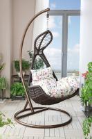 China Hanging Wicker Swing Chair 102*193CM With Durable PE Rattan And Comfortable Cushions for sale