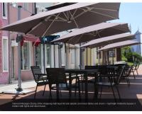 China Round Patio Garden Table And Chairs With Aluminium Frame For Restaurant Courtyard for sale