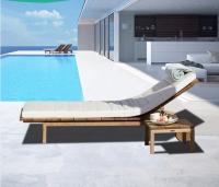 China Customized Luxury Pool Teak Wood Lounge Chair With Wheels Lesiure Bed for sale