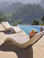 China Eco Friendly Beach Swimming Pool PE Rattan S Shaped Lying Bed Lounge Leisure Chair Table for sale