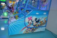China Mini Basketball Passing Machine , Game Centre Automatic Basketball Shooting Machine for sale