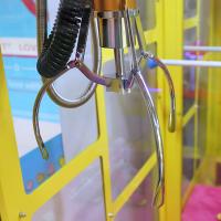 China Metal Mini Claw Crane Machine , Telephone Kids Grabber Machine For 1 Player for sale