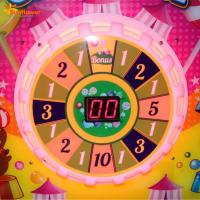 China Electronic Game Zone  Candy Gift Vending Machine  With Hardware + Plastic Material for sale
