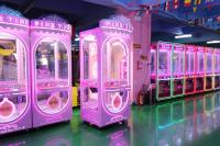 China Pink Date Arcade Coin Operated Claw Toy Crane Machine for sale