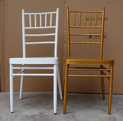 China Cushioned Modern Hotel Furniture White Gold Chiavari Chair For Wedding Event Banquet for sale