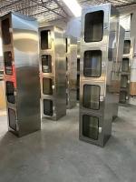 China Steel-Made Anti-Corrosion Hospital Treatment Room Furniture Includes Treatment Cabinets and Tables for sale