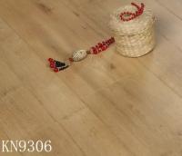 China Engineered MDF HDF Laminated Wooden Flooring Soundproof Waterproof for sale