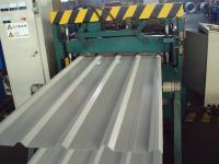 China Pre - Painted Galvanized Steel Building Roof Tiles / Zinc Coating Roof Sheet For Warehouse for sale