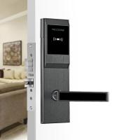 China Alkaline Batteries 6V Key Card Door Lock With Handle 35mm-65mm Thickness for sale