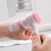 China Bulk Hand-operated Facial Cleansing Brush | Double-sided Soft Bristles & Silicone Pore Cleansing Brush Wholesale for sale