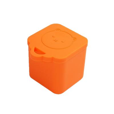 China Factory Wholesale Silicone Salad Tomato Sauce Container | 4.5 oz Leak-Proof Lid Lunch Box Divider Dipping Dish OEM ODM for sale