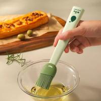 China Factory Wholesale Food-Grade Silicone Oil Brush, High-Temperature Resistant Kitchen Brush for Baking, Grilling, Pancake & Grilled Meat Oil Application for sale