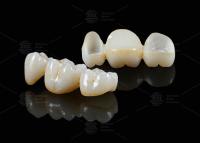 China Translucency White Full Contour Zirconia Crown FCZ Monolithic Zirconia Crown Easy Milling for sale