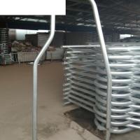 China Customized Hot Dip Galvanized Livestock Equipment for Dairy Cattle Sheep Horse Poultry Farm for sale
