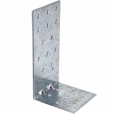 China Customized Zinc Plated Angle Bracket for Wooden House Durable 2mm Thick Easy Install for sale