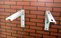 China 290g Customized Logo Stainless Steel Triangle Wall Mount Shelf Bracket for Kitchen for sale