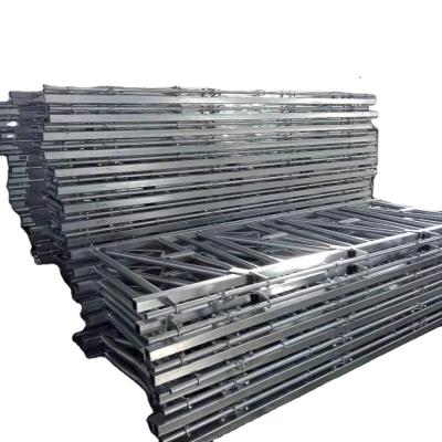 China Dairy Cattle Freestall System 3mm Carbon Steel 3-6 Positions Customizable Livestock Fencing for sale