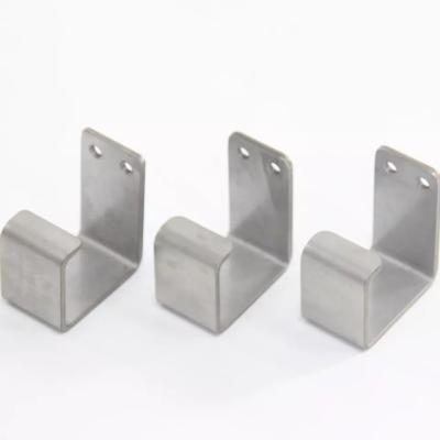 China Black Metal Outdoor Flag Bracket Holder Welding Tube Parts 290g Customizable for sale