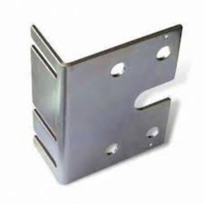 China Stainless Steel Right Angle Brackets OEM Custom Bending Parts ISO9001 Certified for sale