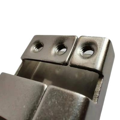 China Custom Stainless Steel Stamping Bending Metal Parts for Infrastructure with 0.1mm Tolerance for sale