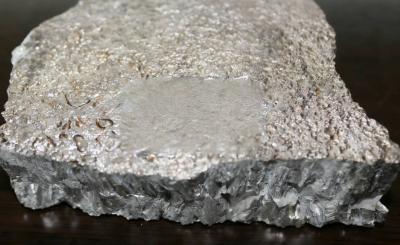 China Copper Zirconium Master Alloy 10-80% Zr for High Strength Conductivity Alloys for sale